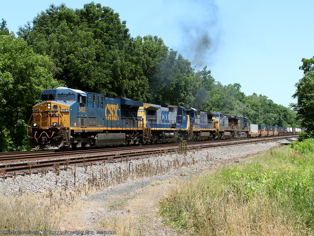 Westbound intermodal at CP 58.